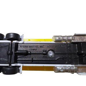 Mattel | Toys | Vtg 996 Mattel Hot Wheels Milk Duds Yellow White Semi ...